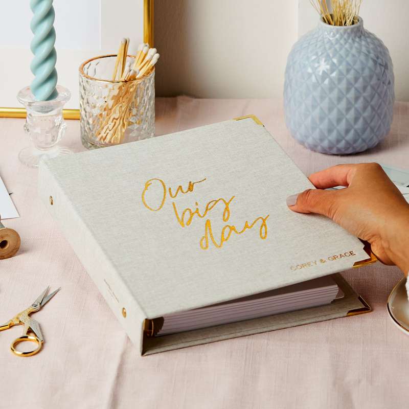 Engagement planner book